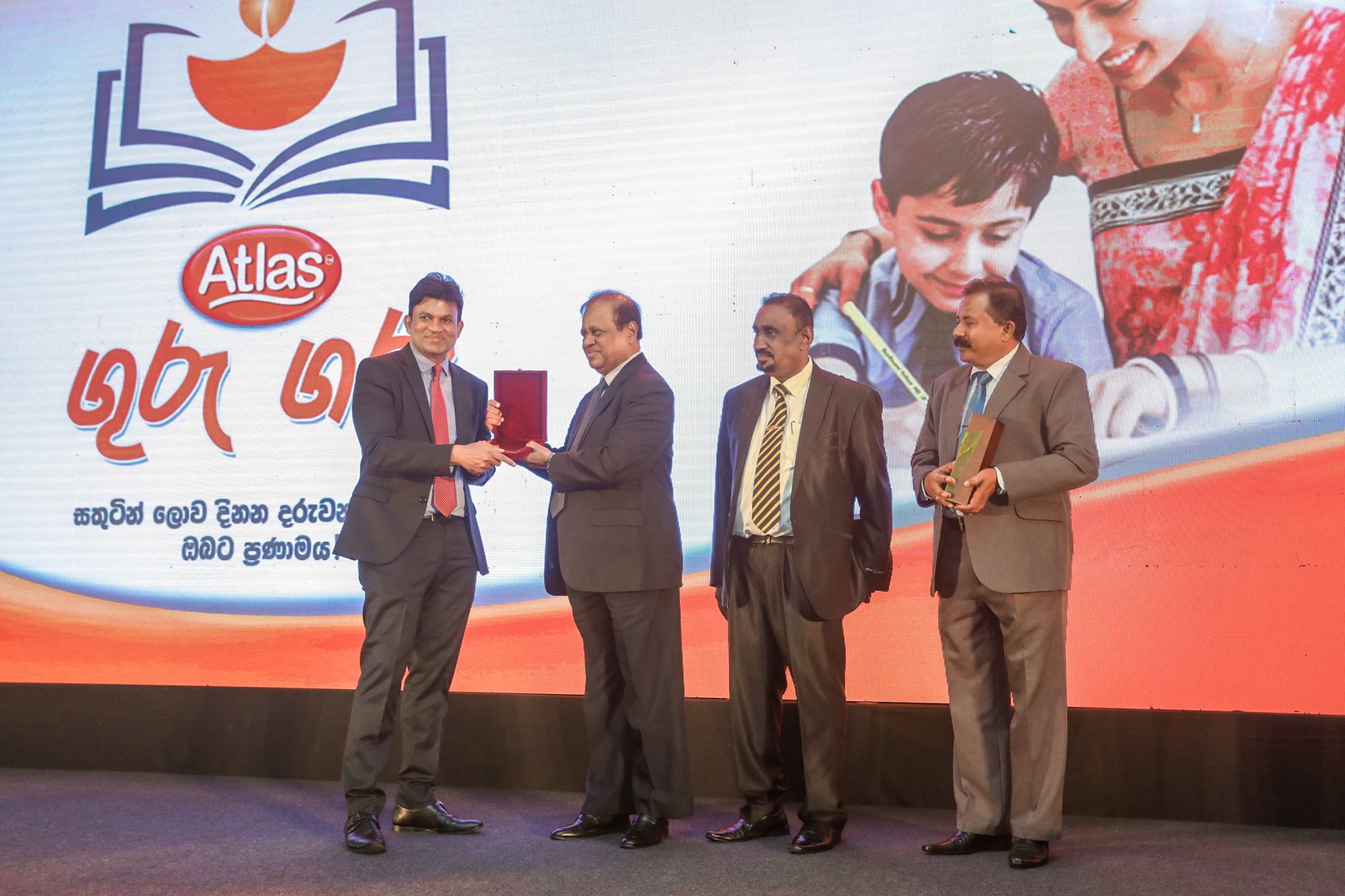 Atlas Axilla honours teachers through its Guru Garu Teacher ...